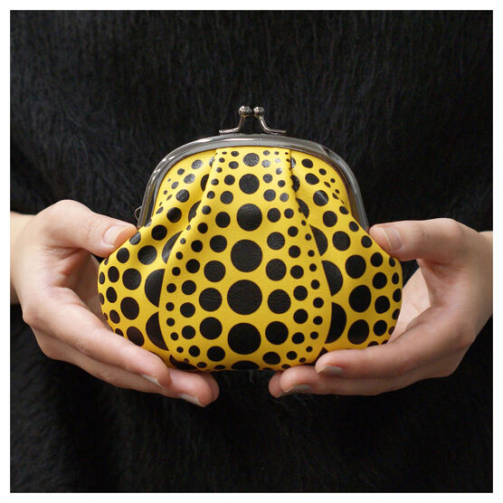 Yayoi Kusama pumpkin purse | Fashion | Tate Shop | Tate